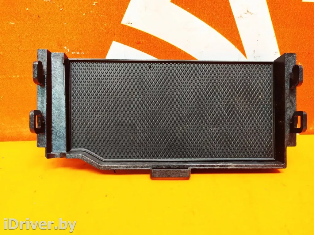 отделение подлокотника Mercedes C W205 2014г. купить в Минске | 59926377